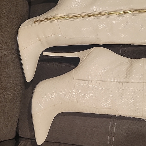 London Trash | Shoes | London Trash Snake Boot | Poshmark